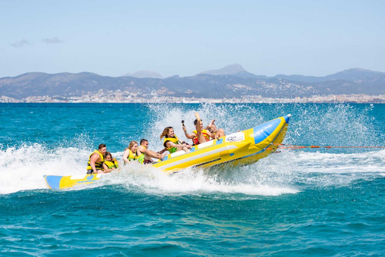 Banana boat ride - Euro Travel